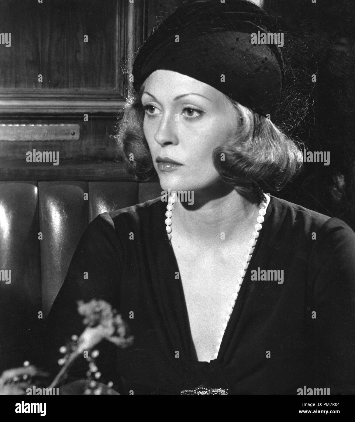 Faye Dunaway Chinatown Eye