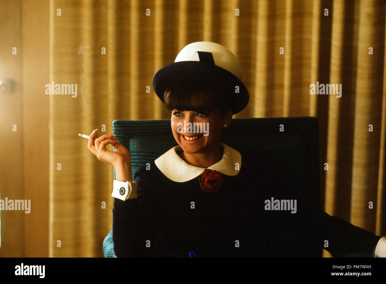 Suzanne pleshette hi-res stock photography and images - Alamy