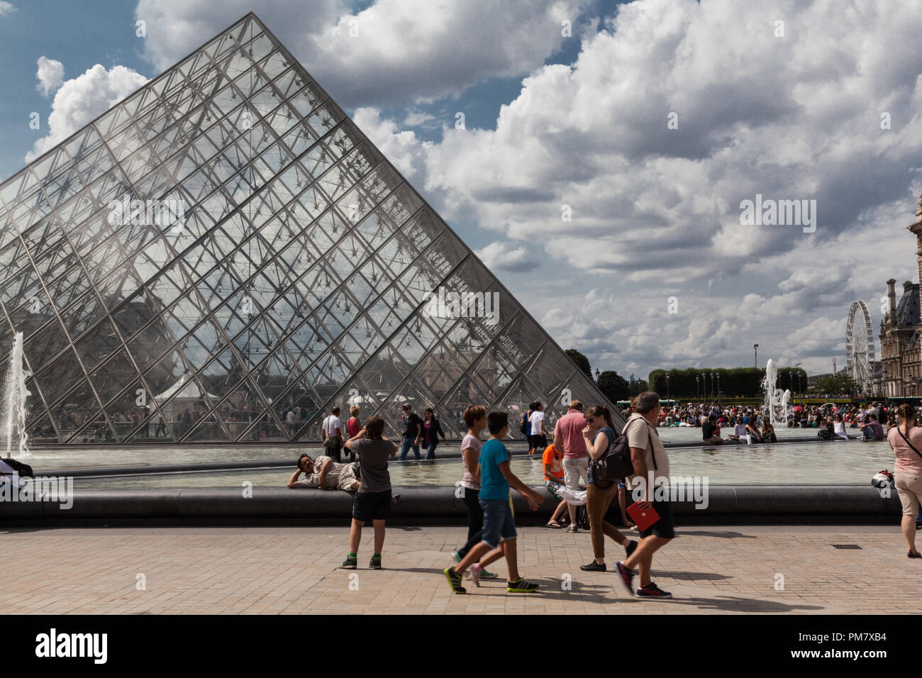 Louvre piramid hi-res stock photography and images - Alamy