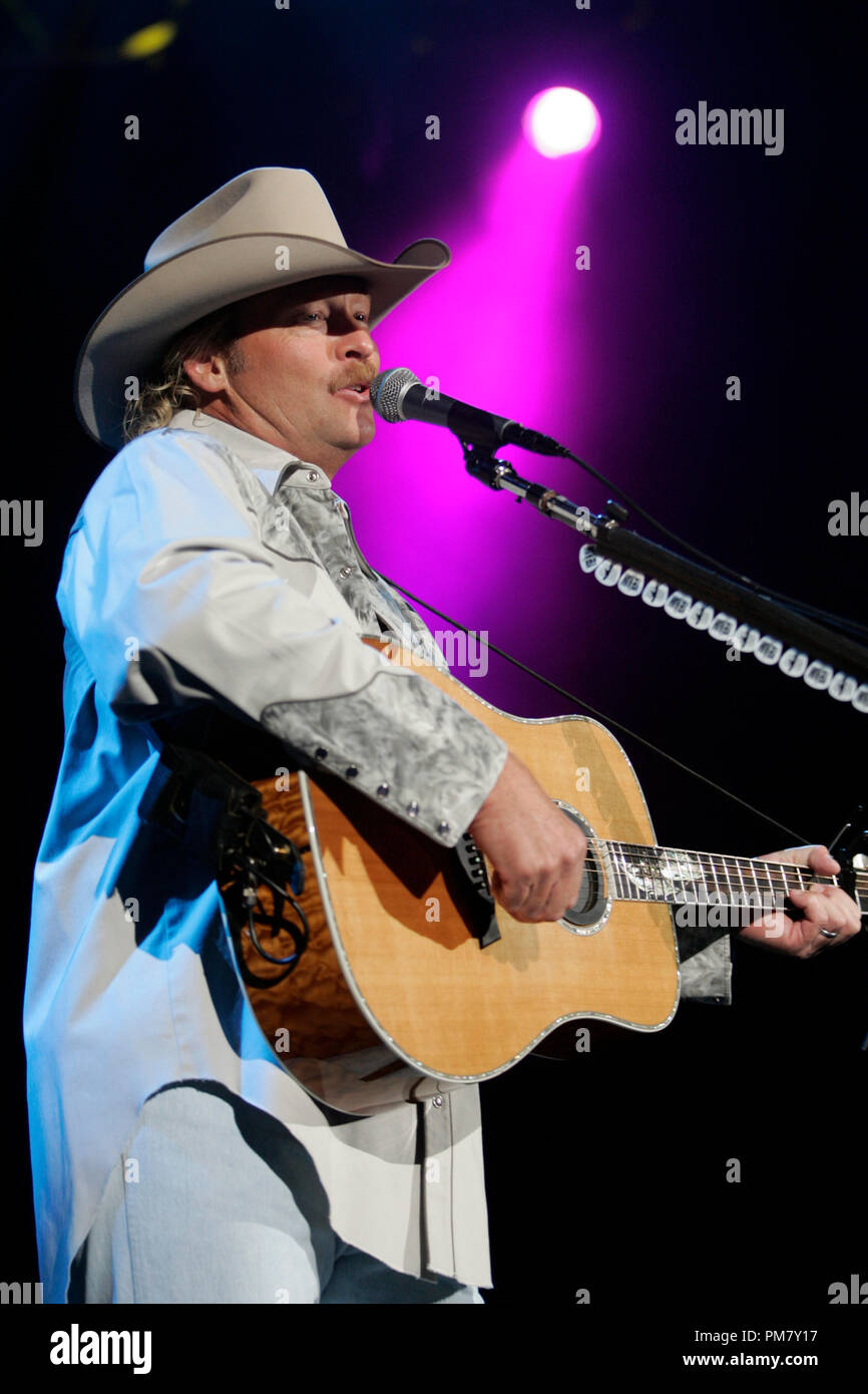 Alan jackson country hi-res stock photography and images - Alamy