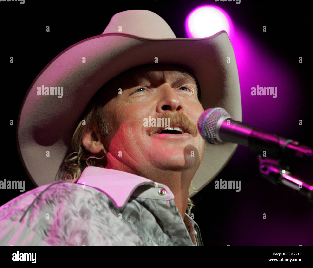 Alan jackson country hi-res stock photography and images - Alamy