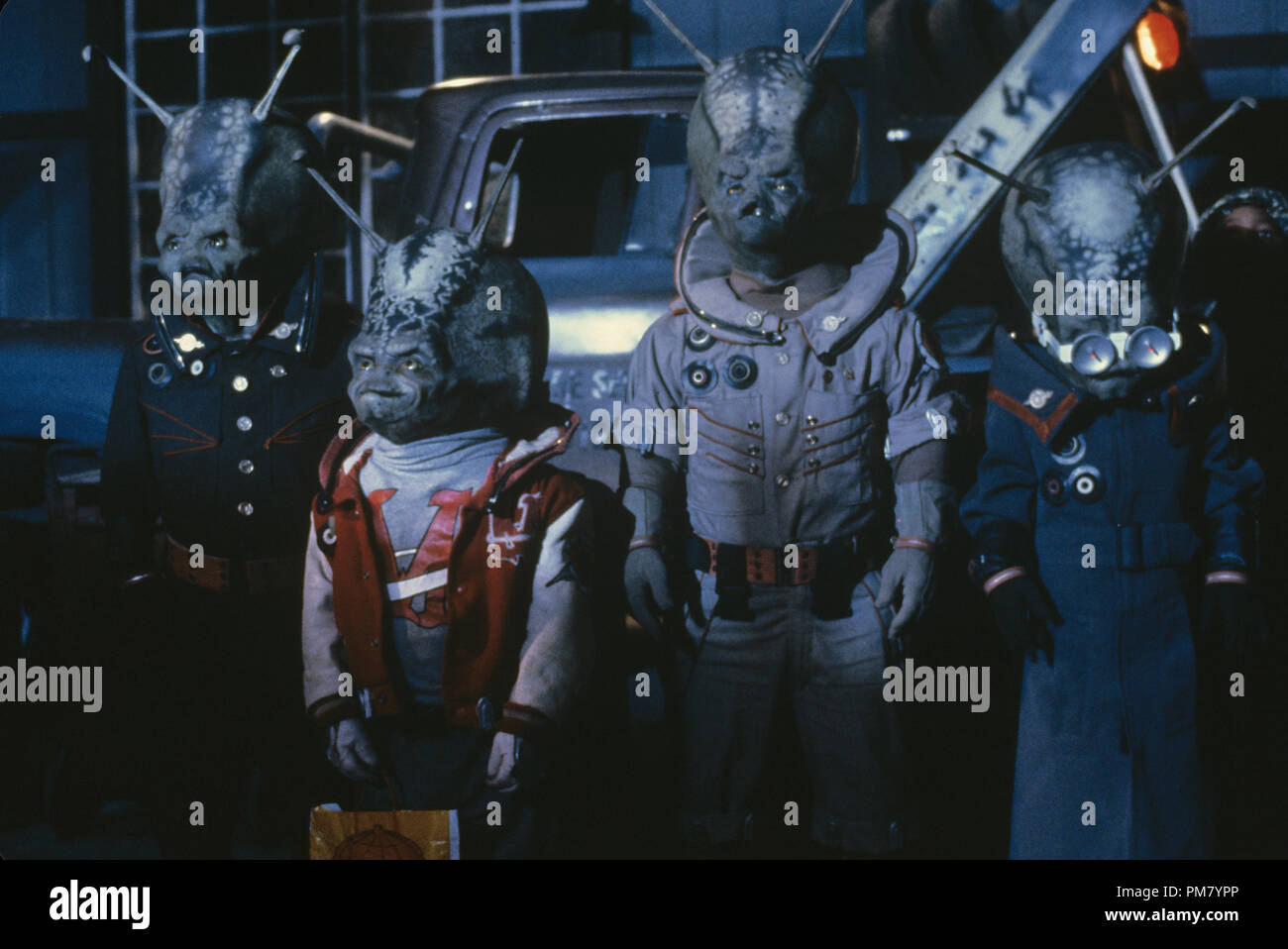 Aliens hi-res stock photography and images - Alamy