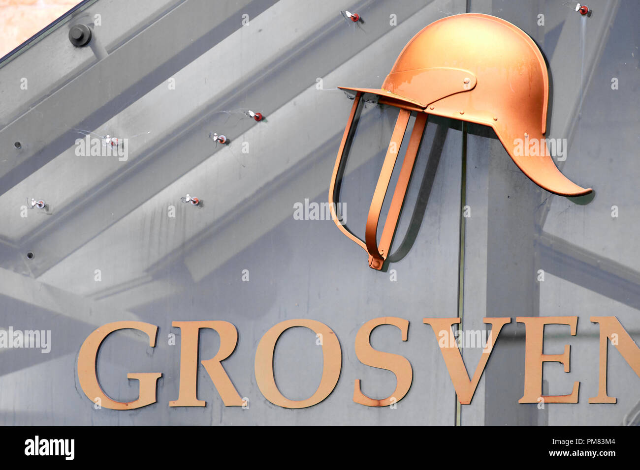 Roundhead helmet above the entrance to the Grosvenor shopping centre in ...