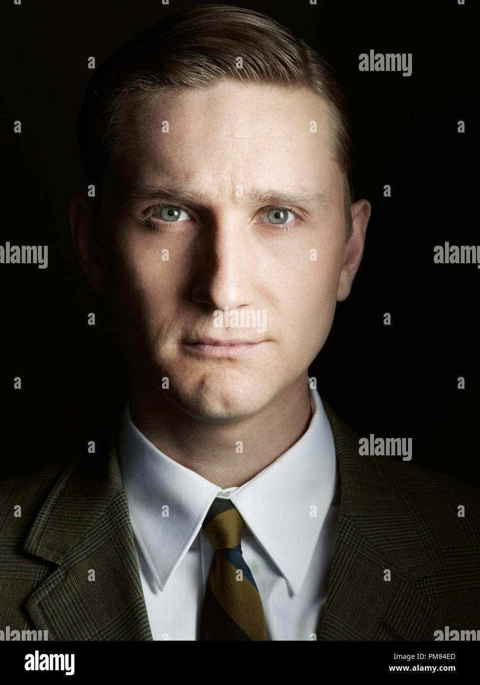 Aaron staton mad hi-res stock photography and images - Alamy