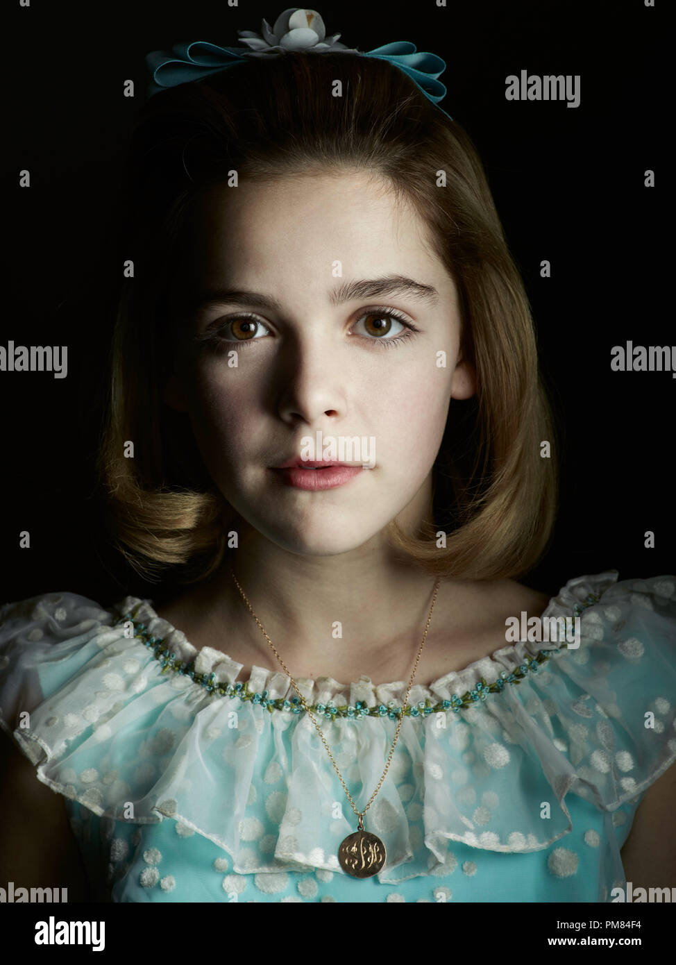 Kiernan shipka mad men hi-res stock photography and images - Alamy