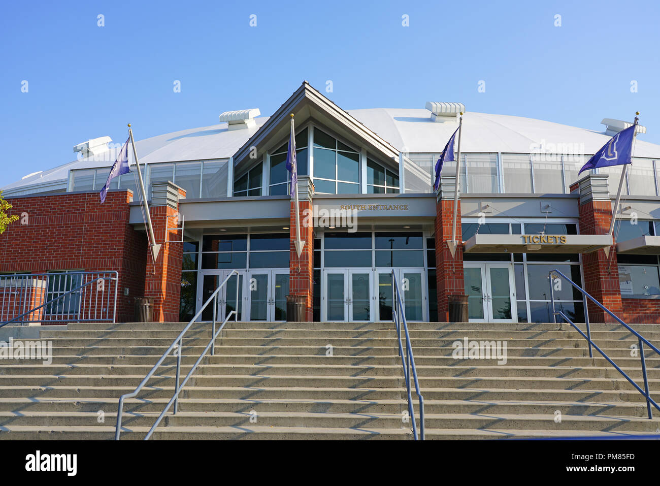 Bobcats montana state university hi-res stock photography and images ...