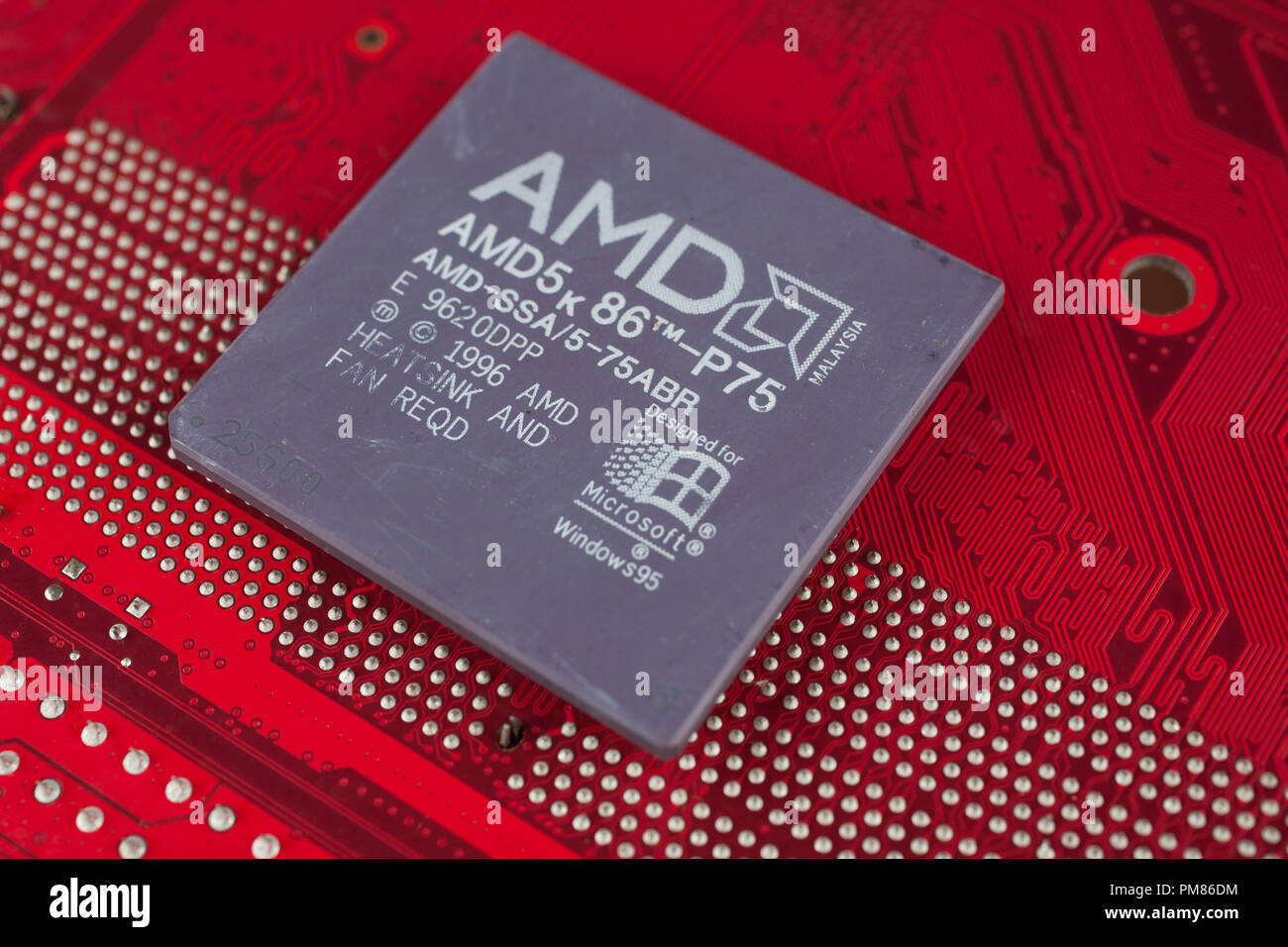 Windows microsoft retro hi-res stock photography and images - Alamy