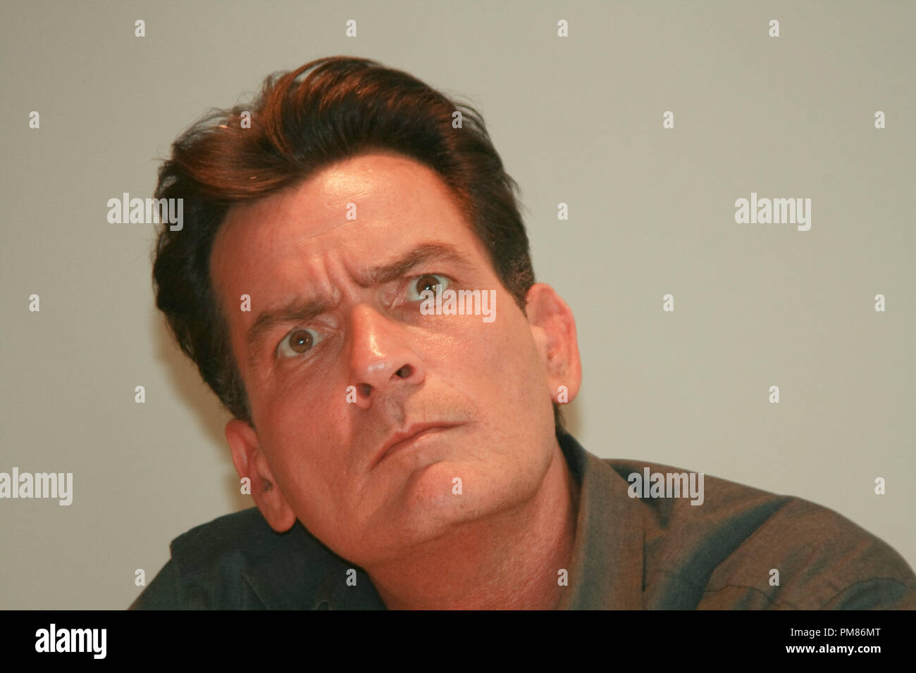 Anger management charlie sheen hi-res stock photography and images - Alamy