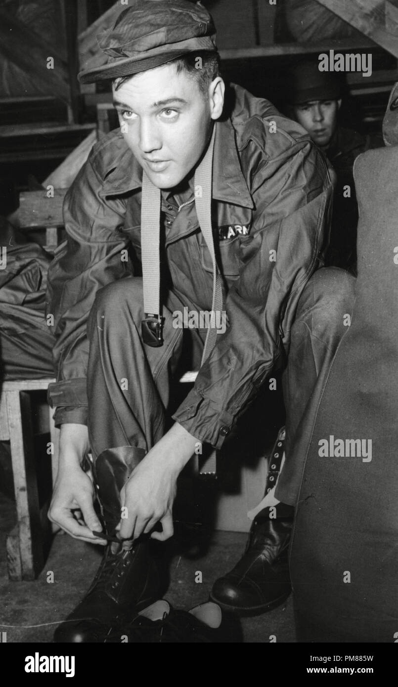 (Archival Classic Cinema - Elvis Presley Retrospective) Elvis Presley ...