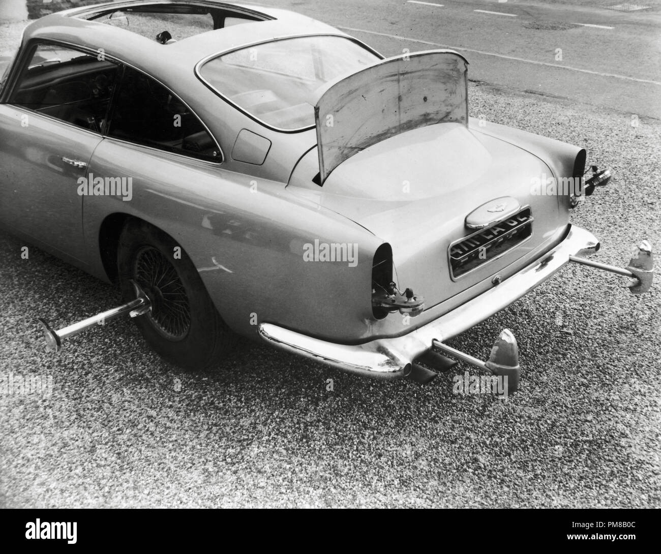Aston martin db5 goldfinger hi-res stock photography and images - Alamy