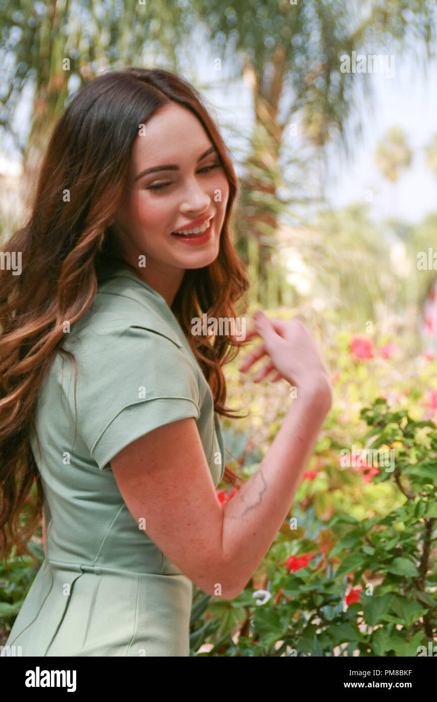 Megan fox hi-res stock photography and images - Alamy