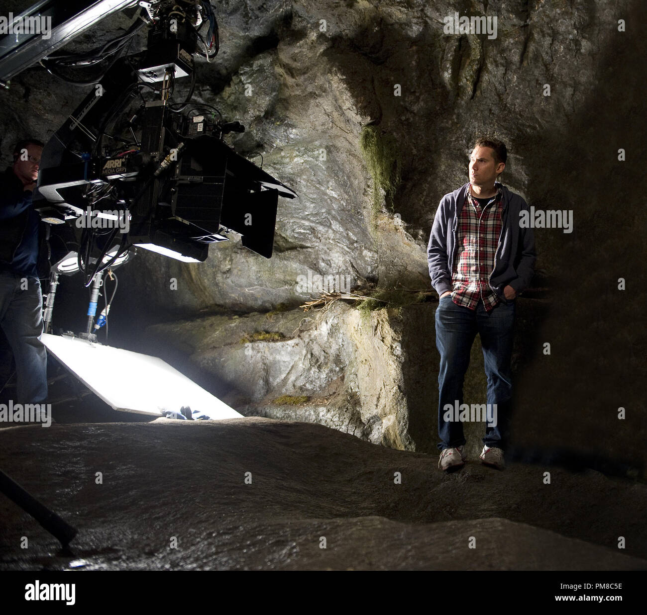 Director BRYAN SINGER on the set of New Line Cinema’s and Legendary ...