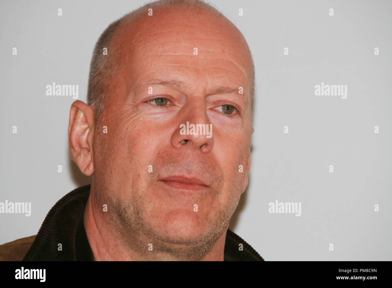 Bruce Willis "A Good Day to Die Hard" Portrait Session, February 2 ...