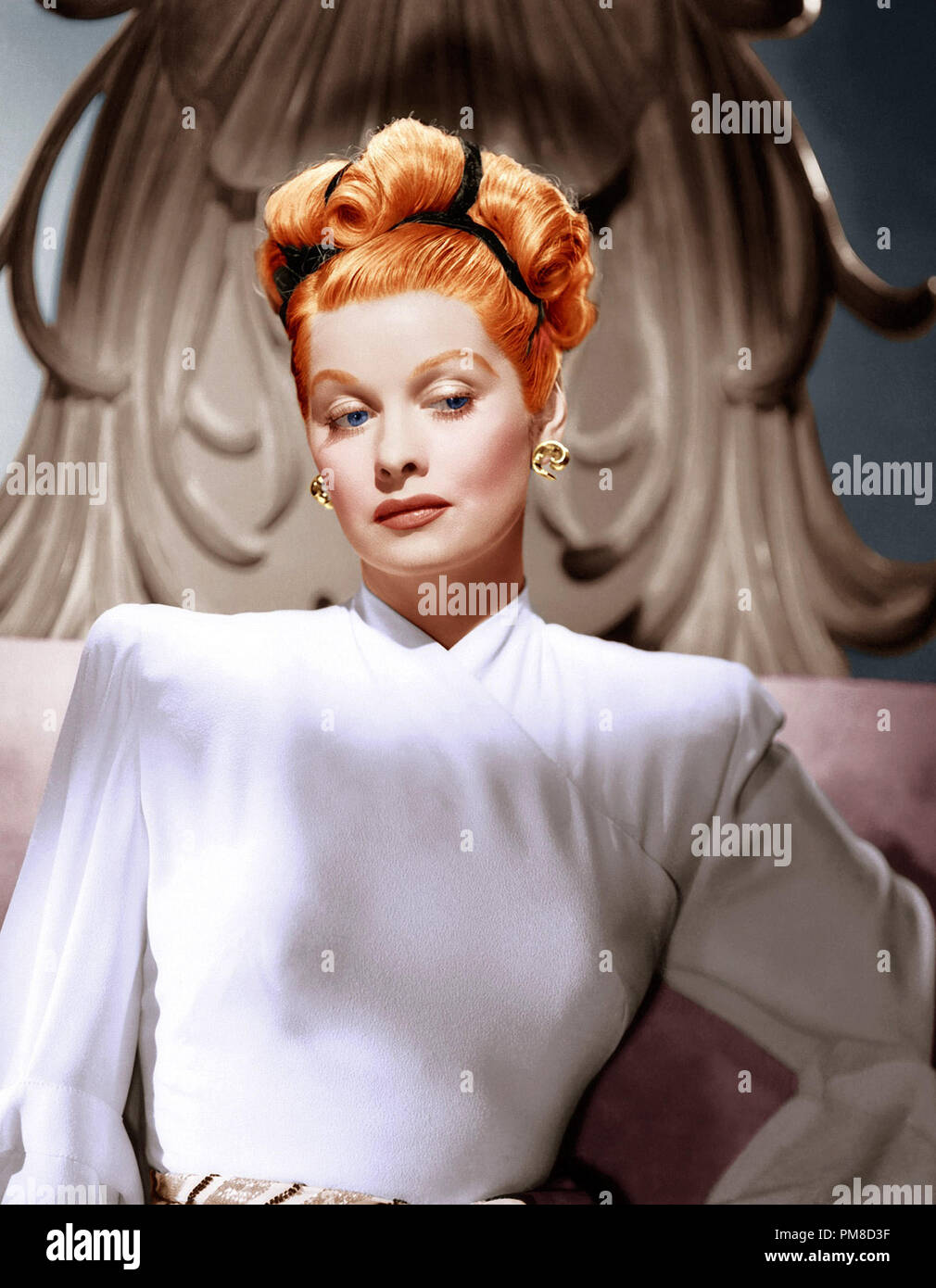 Lucille ball portrait hi-res stock photography and images - Alamy