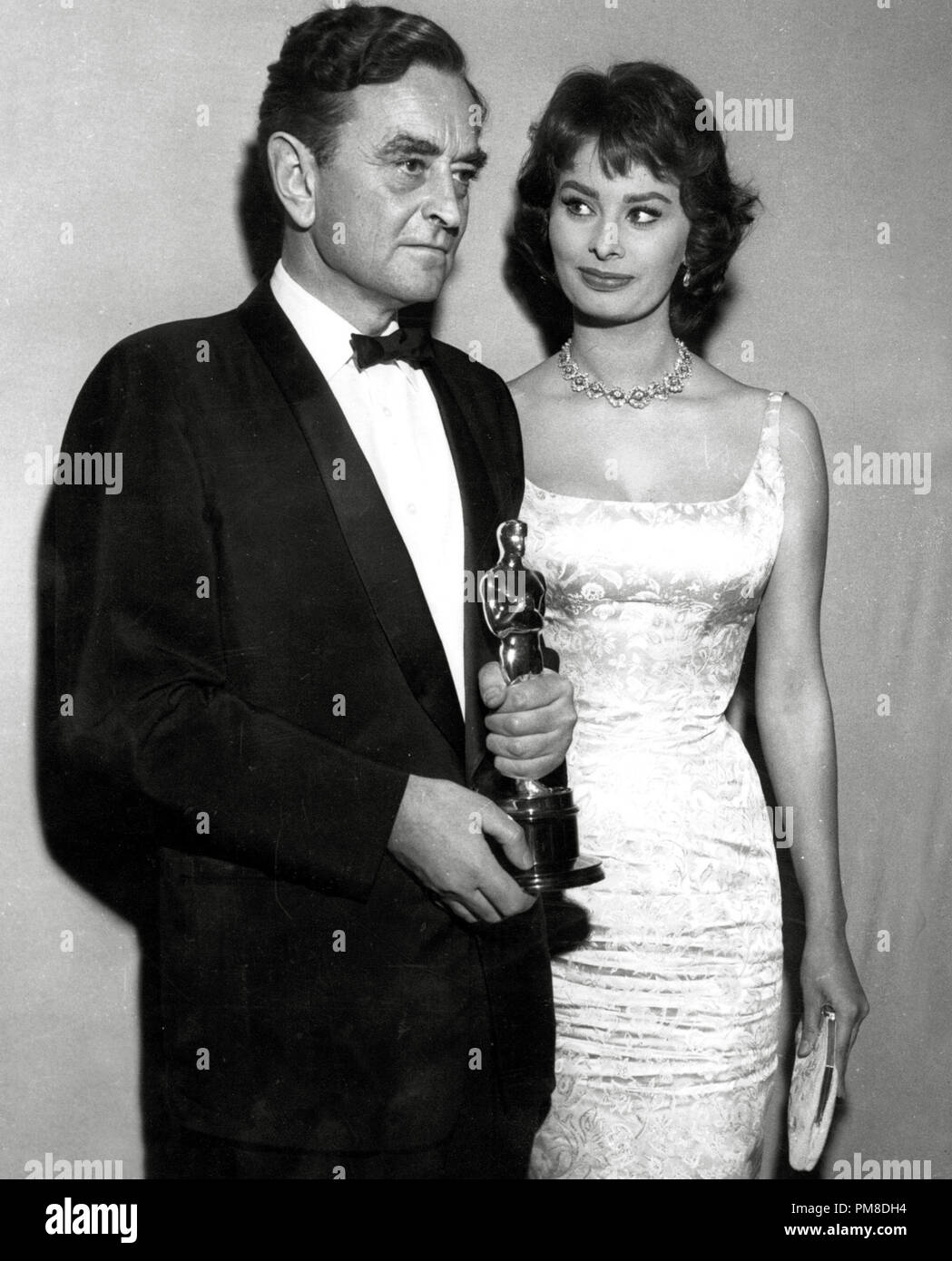 David Lean and Sophia Loren at the 30th Annual Academy Awards, 1958 ...