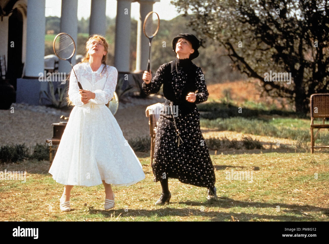 Meryl streep and glenn close hi-res stock photography and images - Alamy