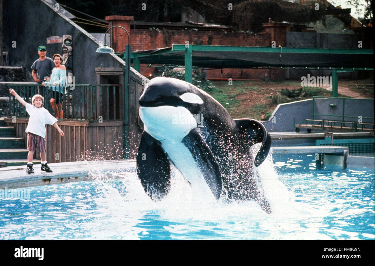 Film still / publicity still from "Free Willy" Jason James Richter, August Schellenberg, Lori ...