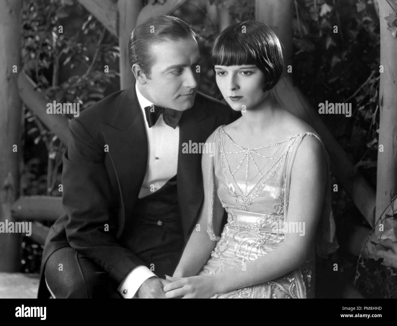 Louise brooks 1926 hi-res stock photography and images - Alamy