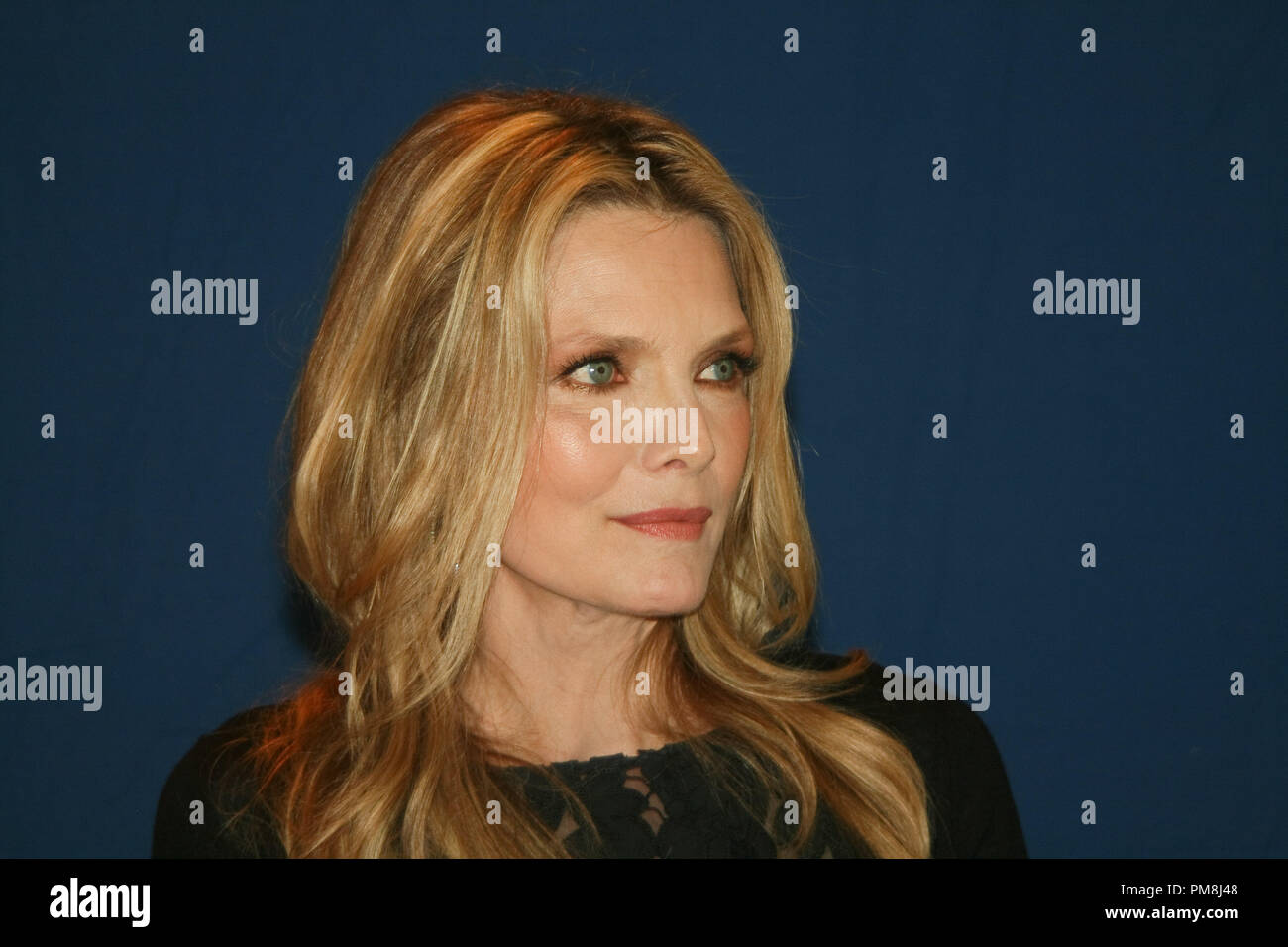 Michelle Pfeiffer "Dark Shadows" Portrait Session, April 29, 2012 ...