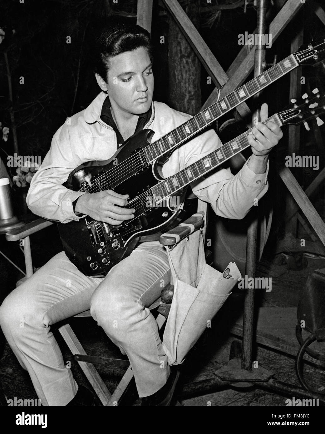 (Archival Classic Cinema - Elvis Presley Retrospective) Elvis Presley ... (Archival Classic Cinema - Elvis Presley Retrospective) Elvis Presley ...