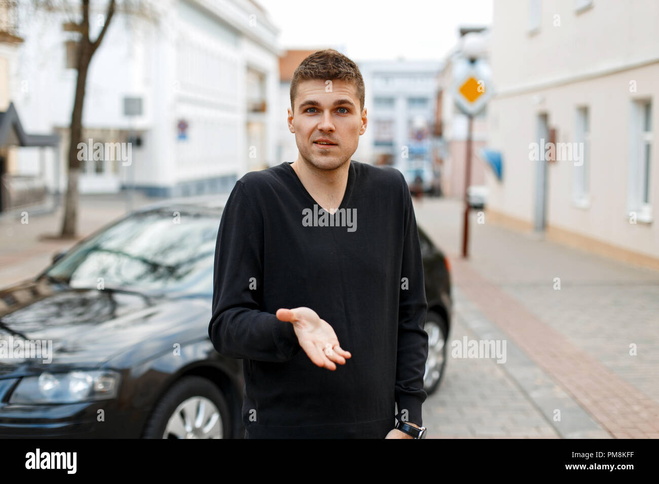 Indifference people street hi-res stock photography and images - Alamy