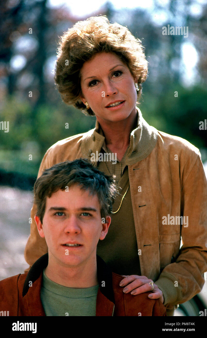 Ordinary People Movie Stock Photos & Ordinary People Movie Stock Images ...