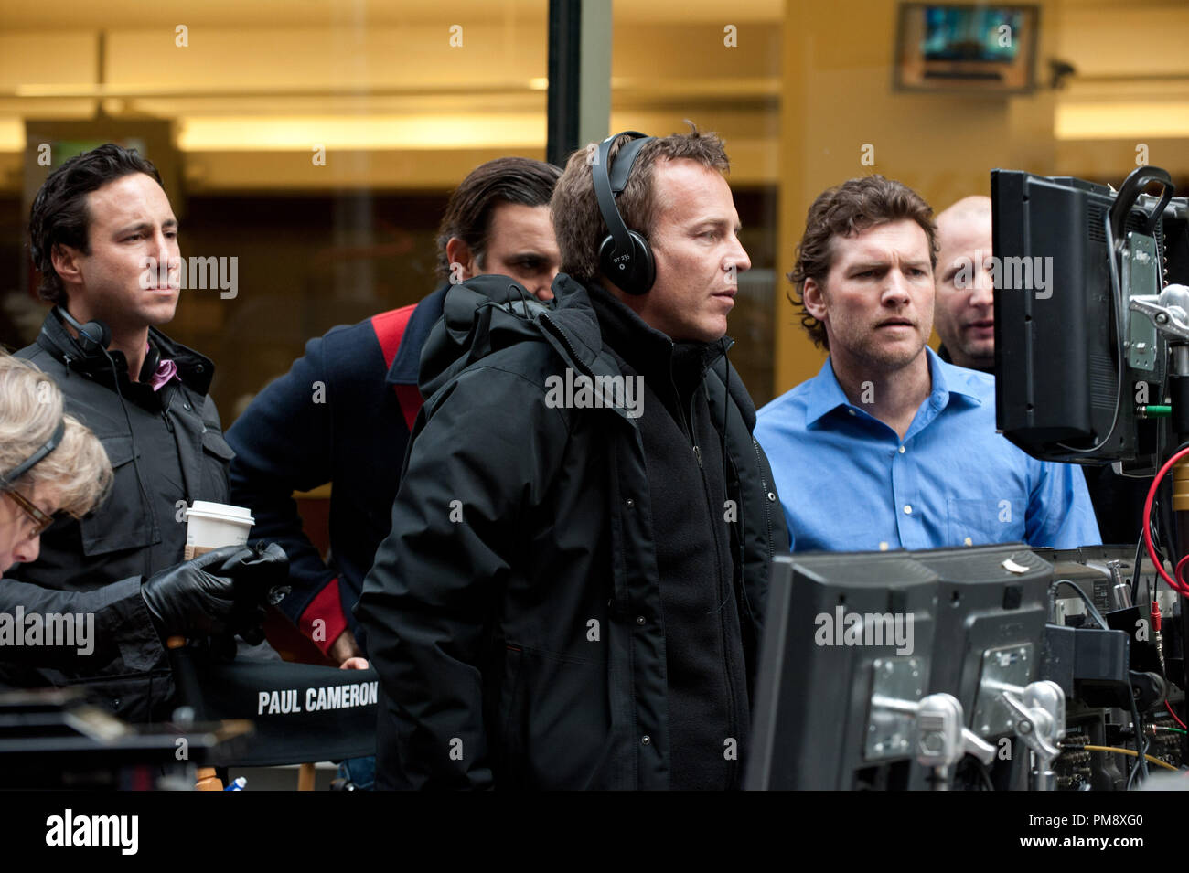 Director ASGER LETH and star SAM WORTHINGTON on the set of MAN ON A ...