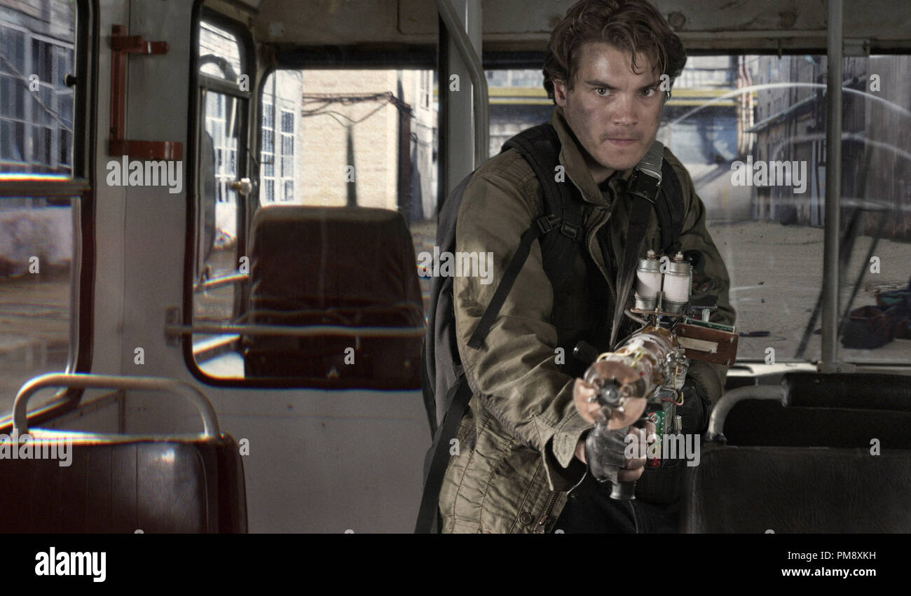 EMILE HIRSCH stars in THE DARKEST HOUR Stock Photo - Alamy