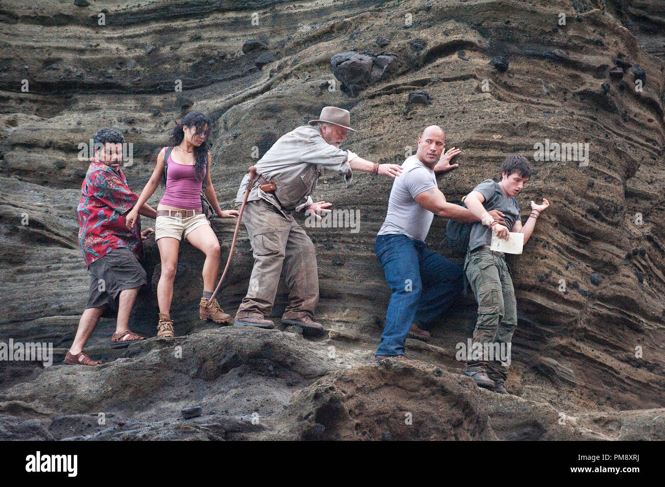 (L-r) LUIS GUZMÁN as Gabato, VANESSA HUDGENS as Kailani, MICHAEL CAINE ...