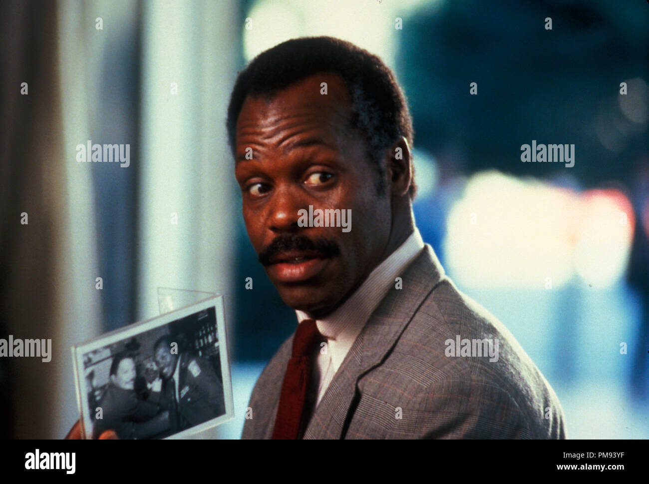 Danny glover lethal weapon hi-res stock photography and images - Alamy Danny glover lethal weapon hi-res stock photography and images - Alamy