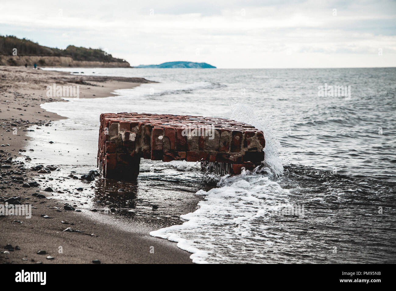 Floatsam and jetsam hi-res stock photography and images - Alamy