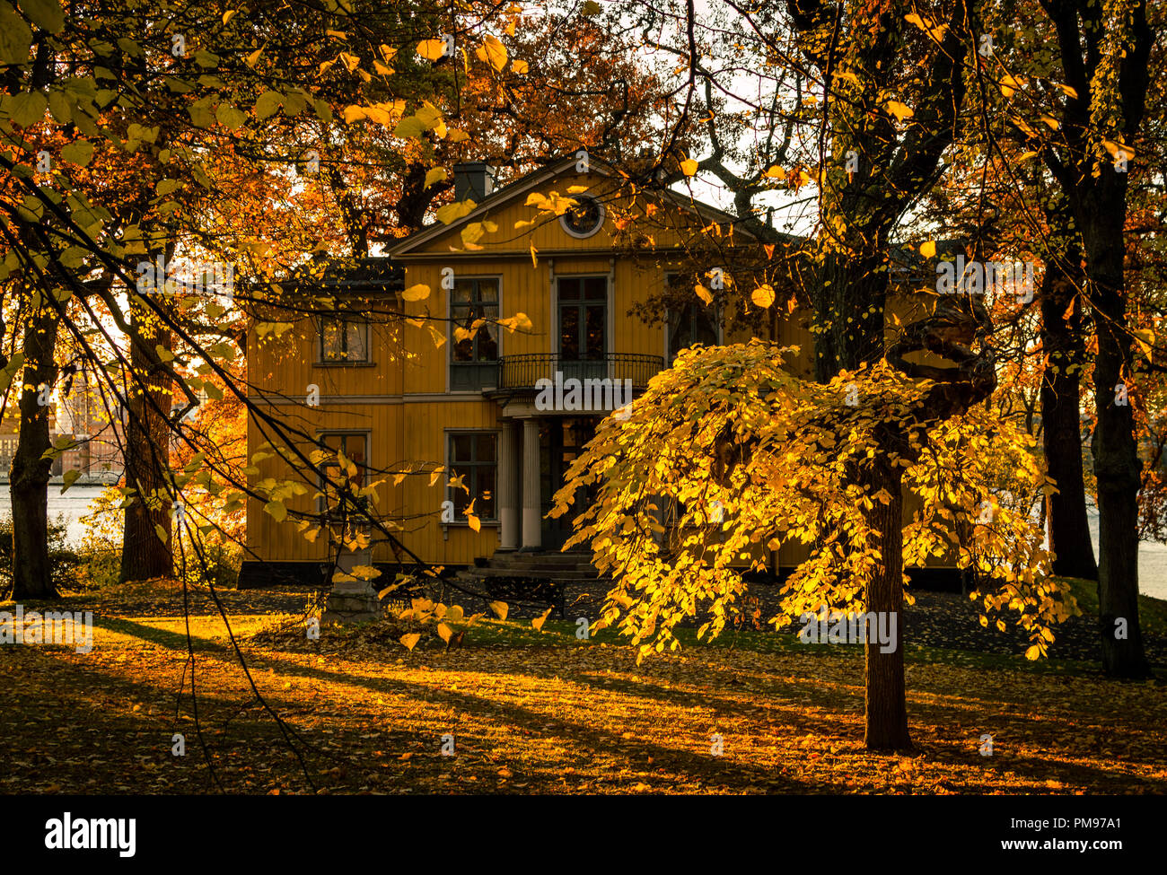 Old villa in hi-res stock photography and images - Alamy