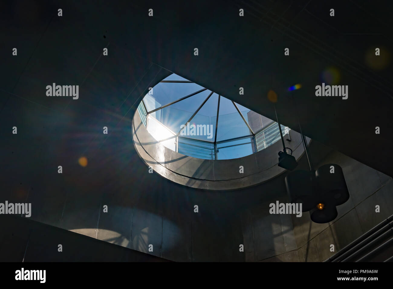 Skylight in dome hi-res stock photography and images - Alamy