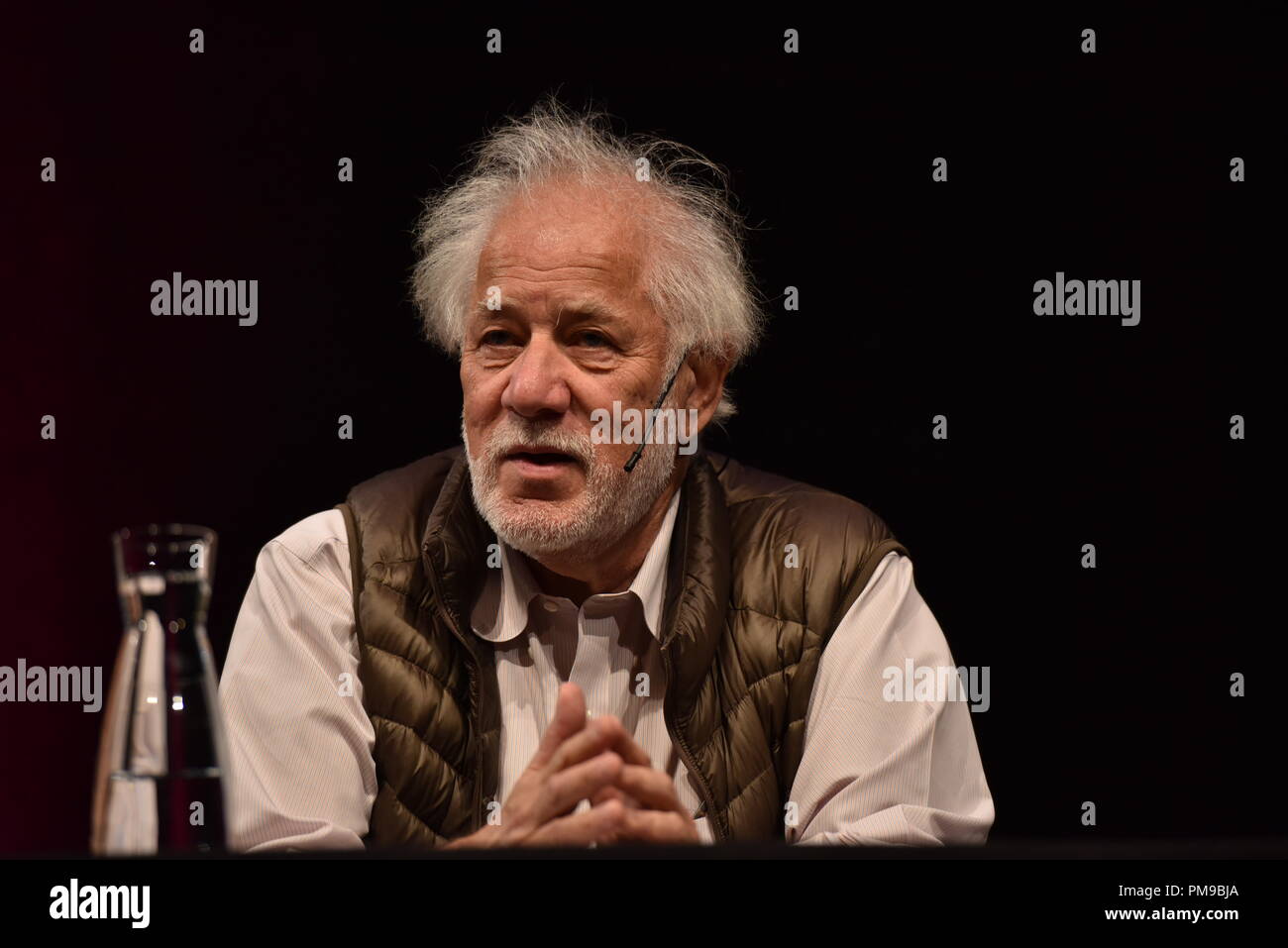 Michael ondaatje, 2018 hi-res stock photography and images - Alamy