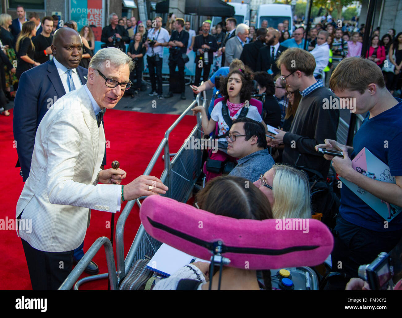A Simple Favor, UK Premiere. VIP Arrivals Stock Photo - Alamy