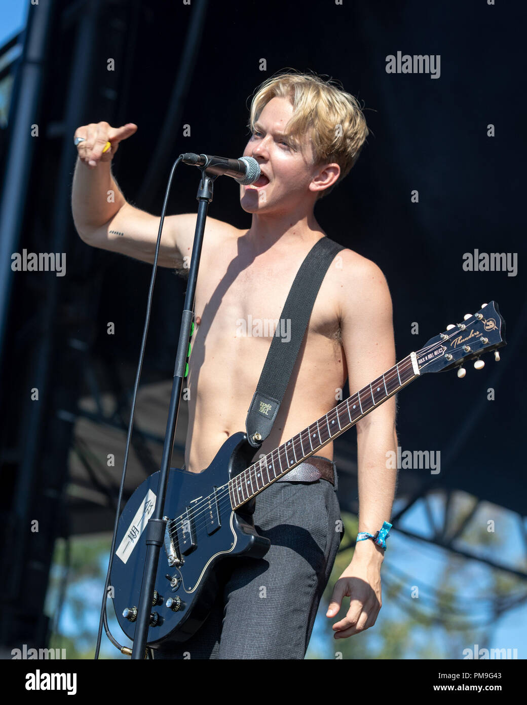 Chicago, Illinois, USA. 16th Sep, 2018. MAX BECKER of SWMRS during Riot ...