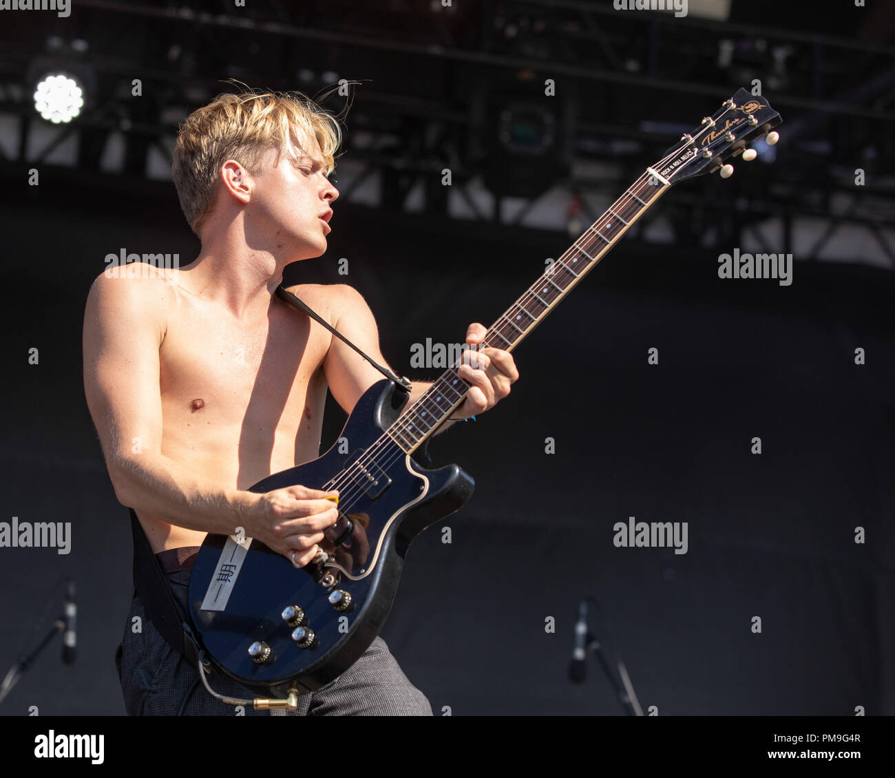 Chicago, Illinois, USA. 16th Sep, 2018. MAX BECKER of SWMRS during Riot ...