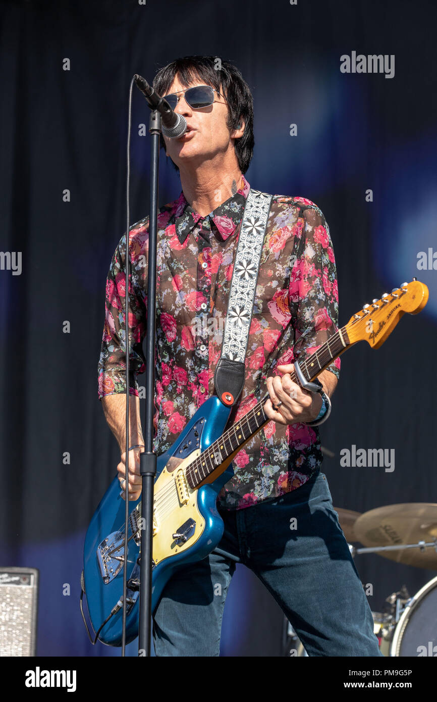 Johnny marr 2018 hi-res stock photography and images - Alamy