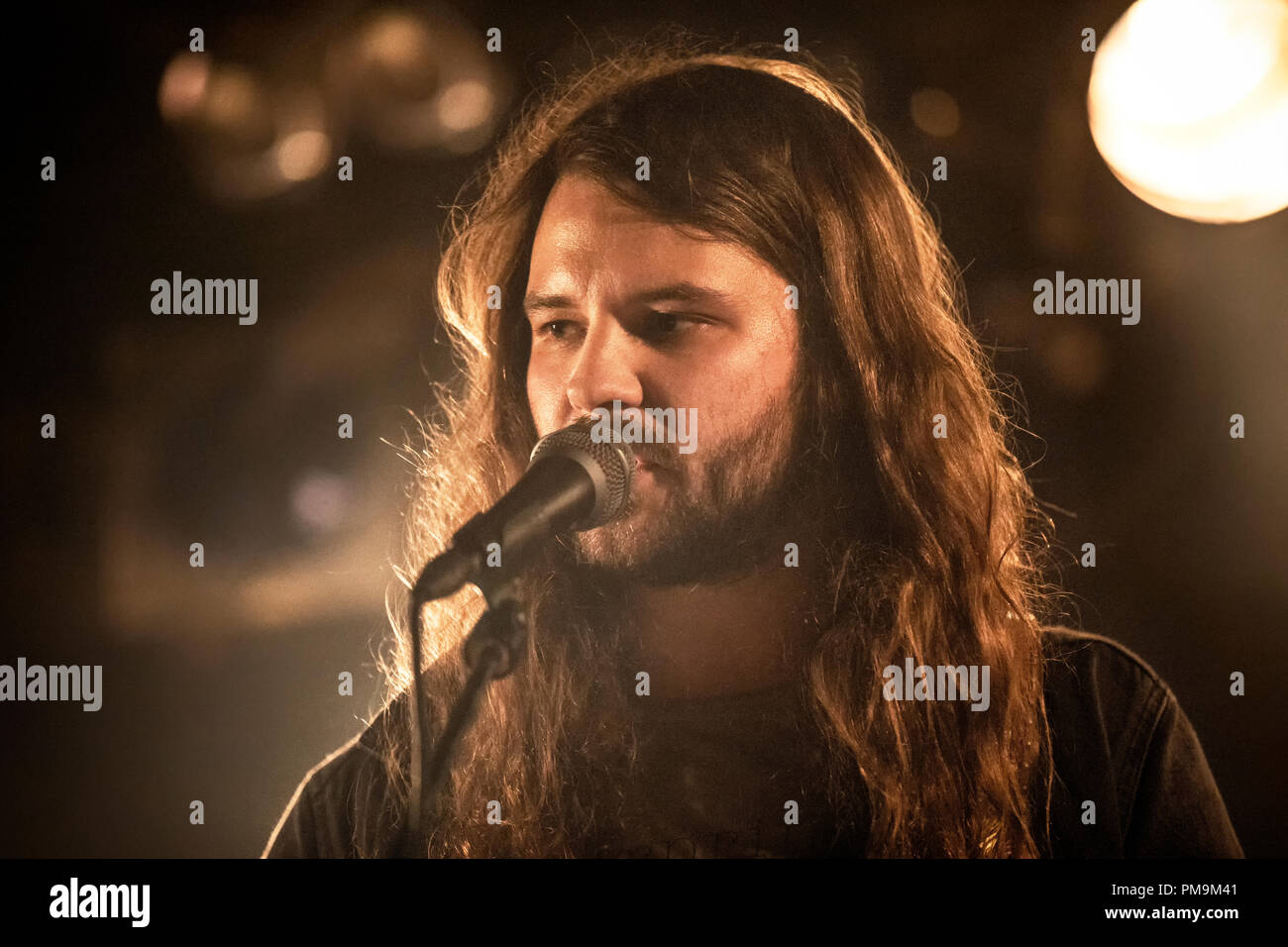 Brent cobb singer hi-res stock photography and images - Alamy