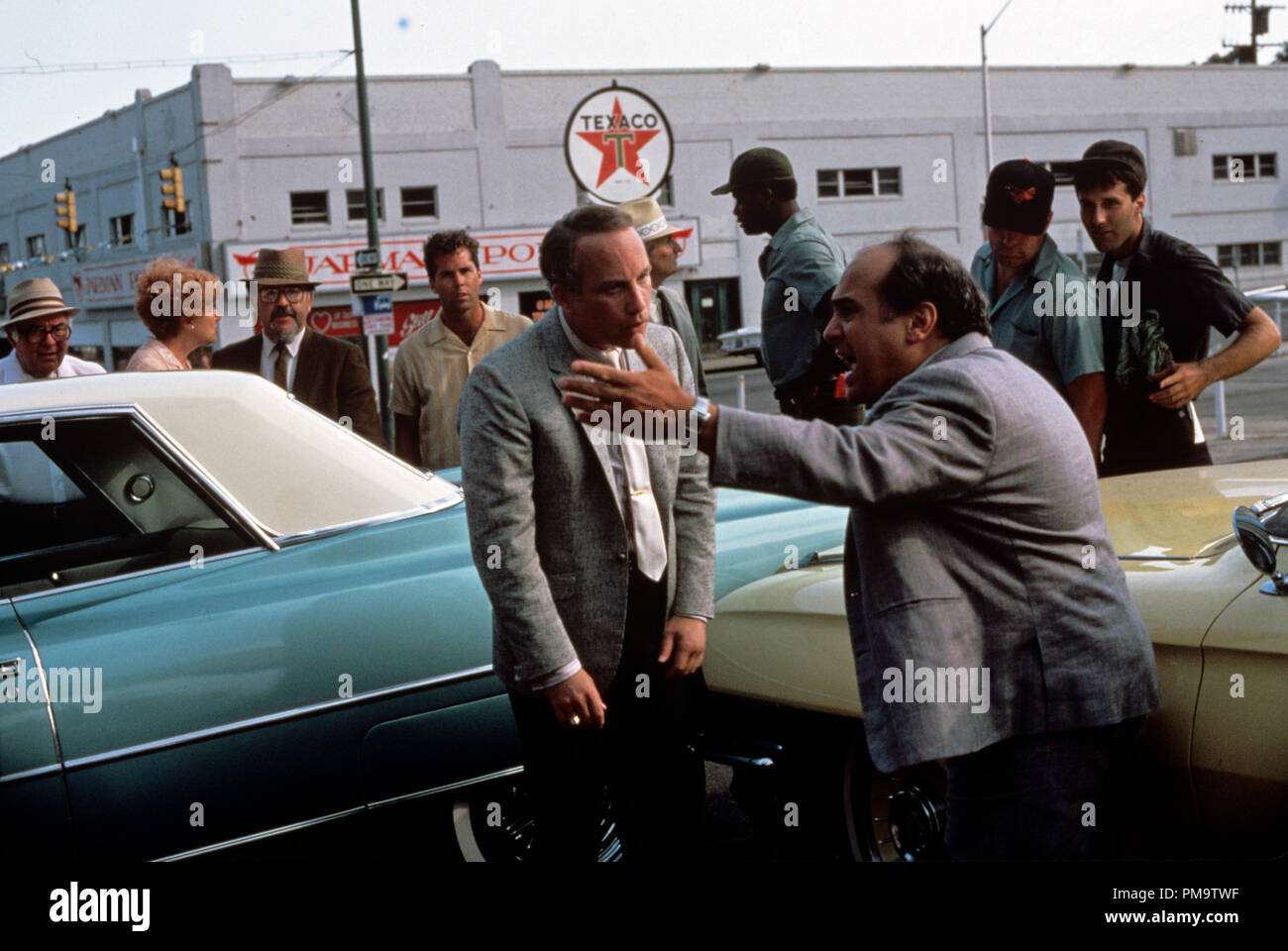Studio Publicity Still from "Tin Men" Richard Dreyfuss, Danny DeVito ...