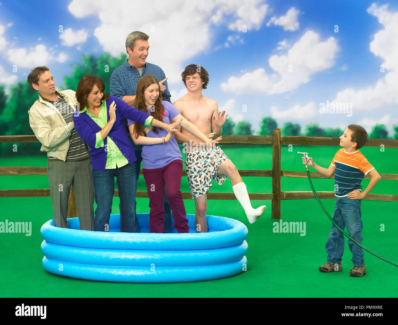 THE MIDDLE - ABC's "The Middle" stars Chris Kattan as Bob, Patricia ...