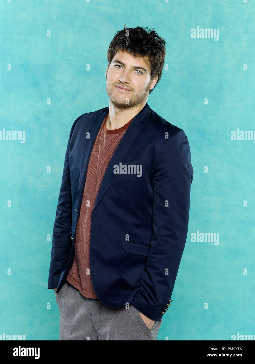 HAPPY ENDINGS - ABC's "Happy Endings" stars Adam Pally as Max Stock ...