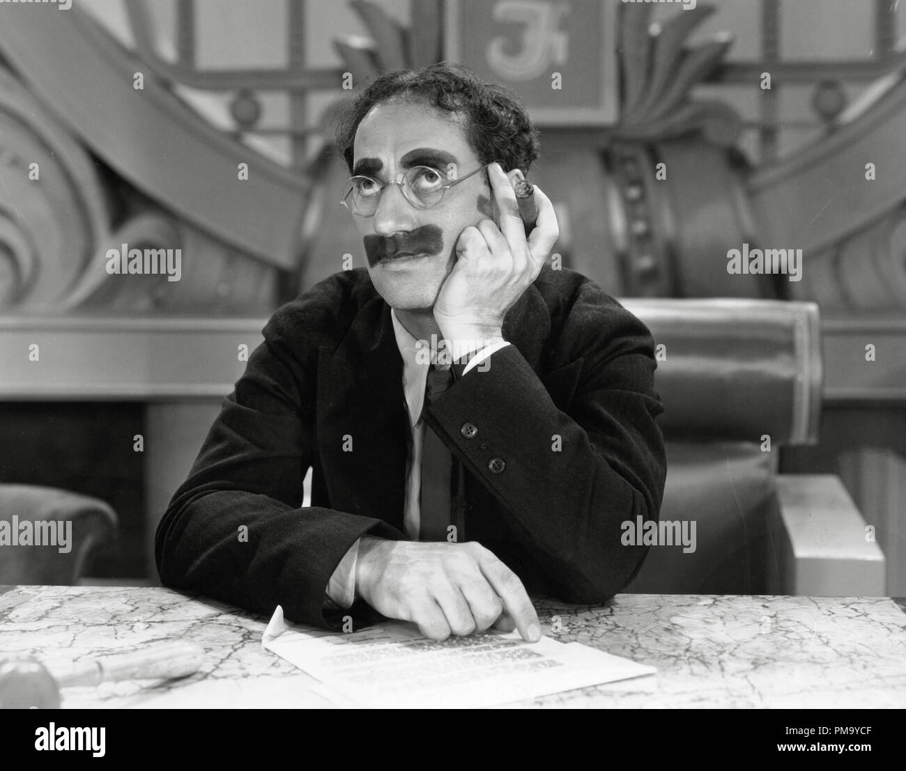 Groucho marx hi-res stock photography and images - Alamy