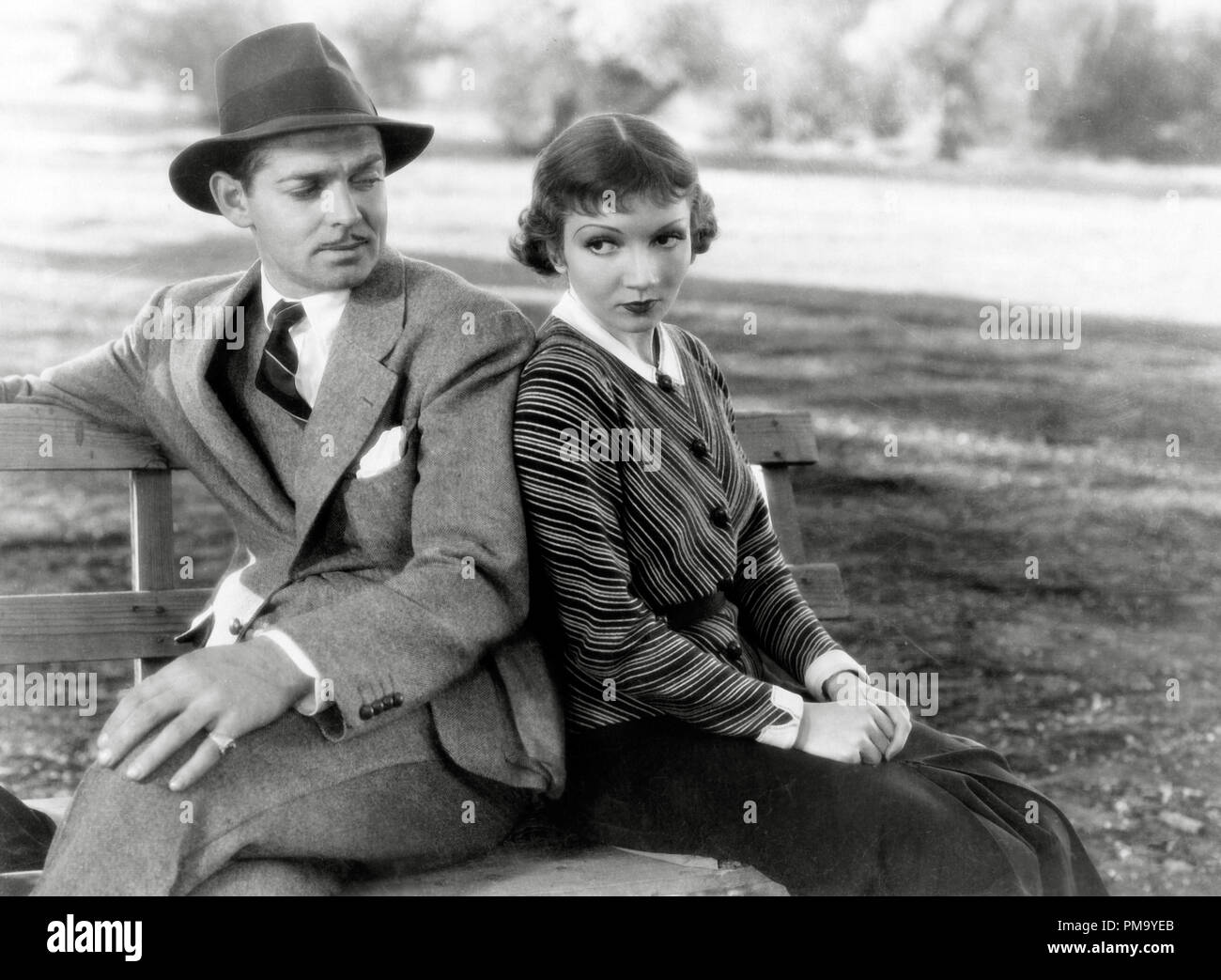 Studio Publicity Still: "It Happened One Night" Clark Gable, Claudette ...