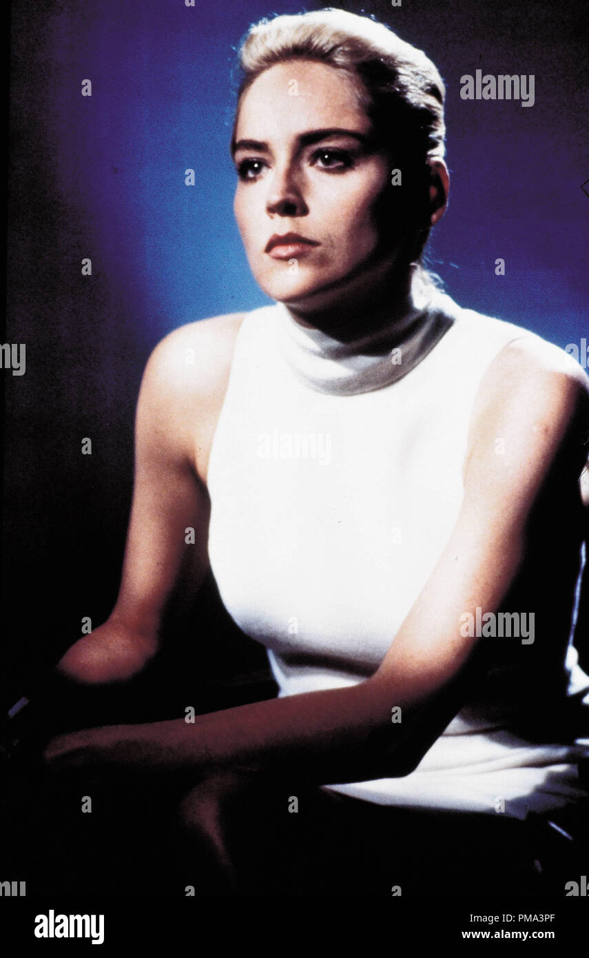 Basic instinct sharon stone hi-res stock photography and images - Alamy