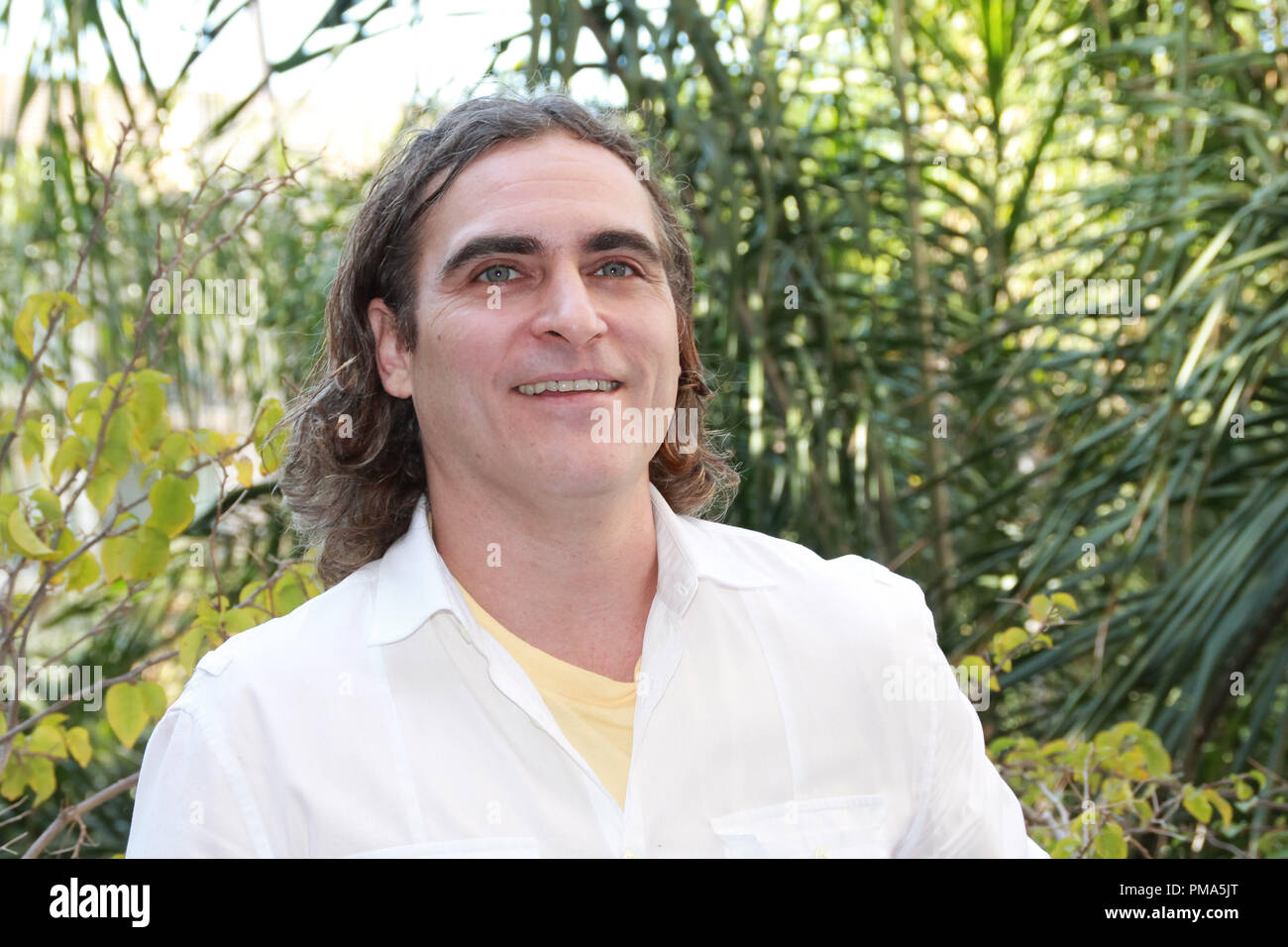 Joaquin Phoenix "Her" Portrait Session, November 18, 2013. Reproduction ...