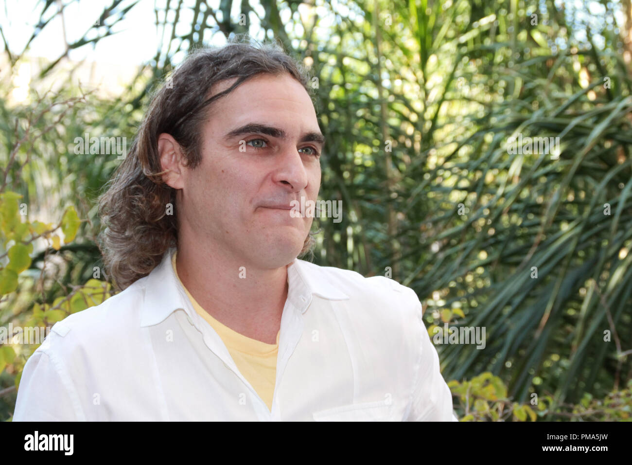 Joaquin Phoenix "Her" Portrait Session, November 18, 2013. Reproduction ...