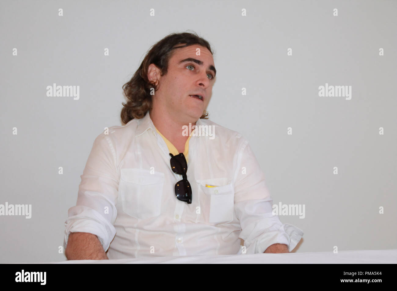 Joaquin Phoenix "Her" Portrait Session, November 18, 2013. Reproduction ...