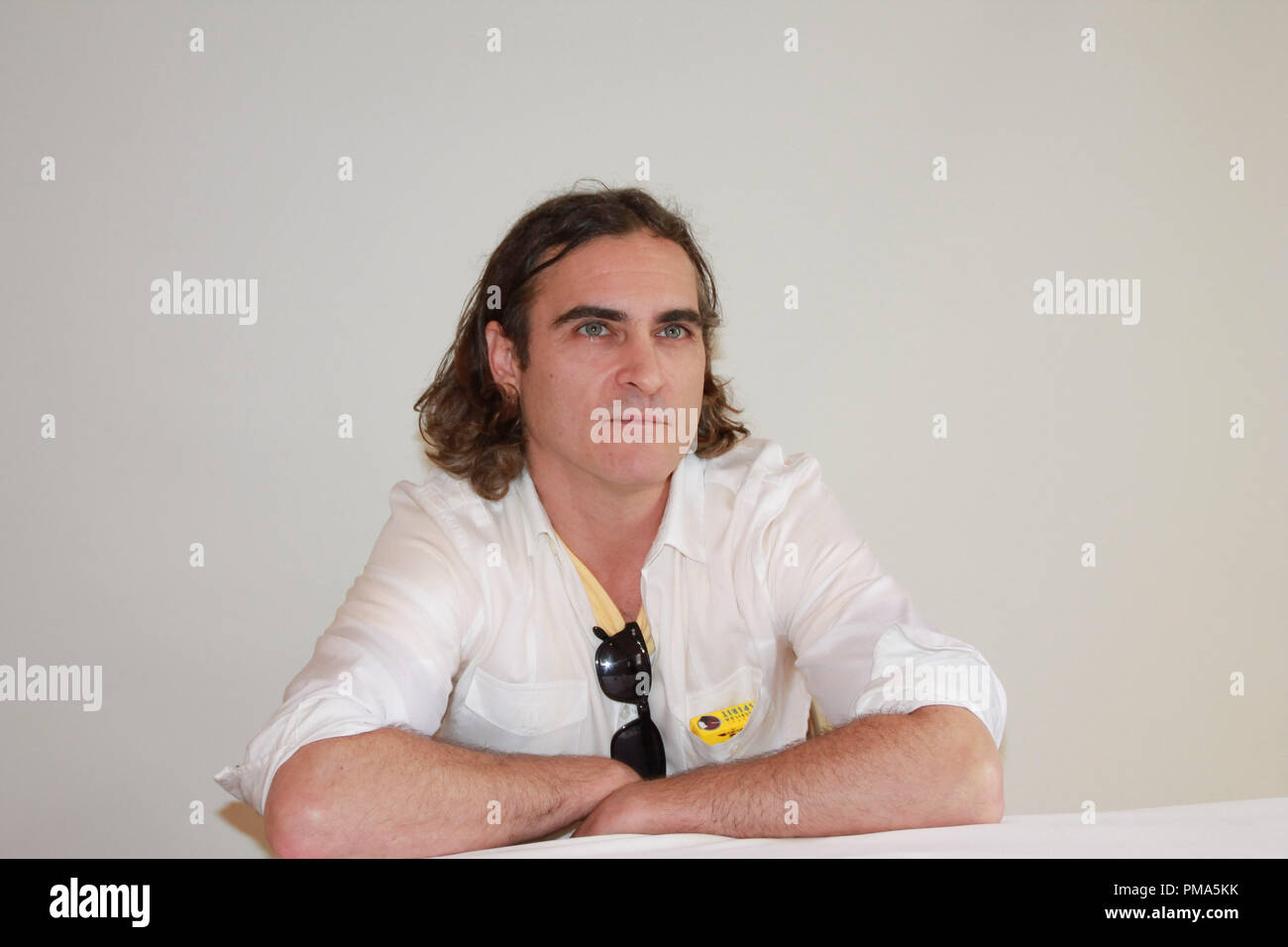 Joaquin Phoenix "Her" Portrait Session, November 18, 2013. Reproduction ...