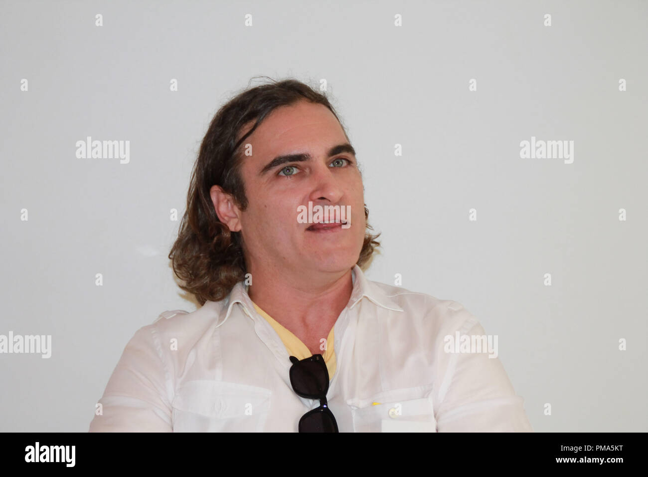 Joaquin Phoenix "Her" Portrait Session, November 18, 2013. Reproduction ...